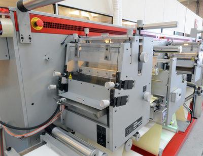 New peel and reveal machine installed at CS Labels - Digital Labels ...